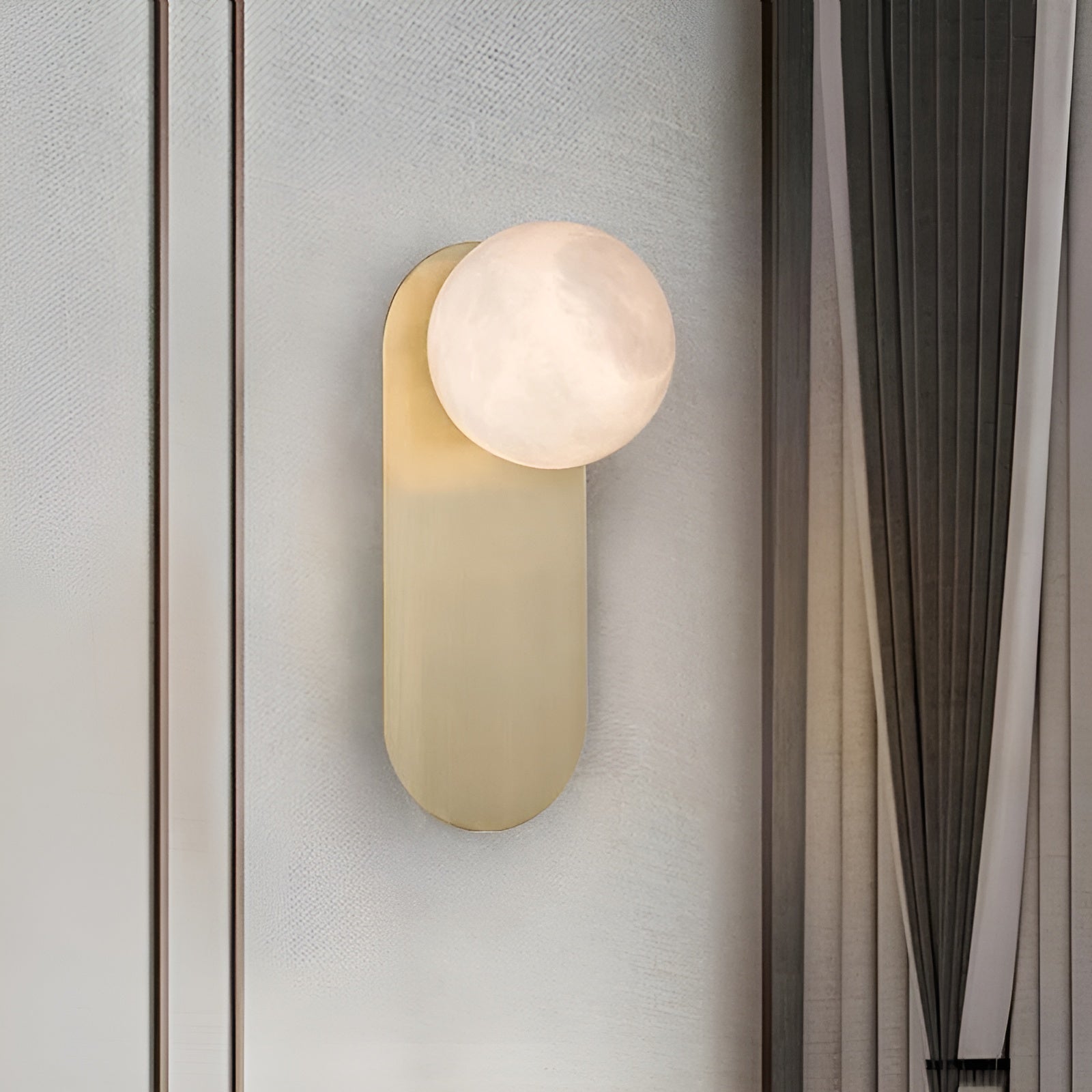 Adrion Alabaster Wall Light – Vakkerlight