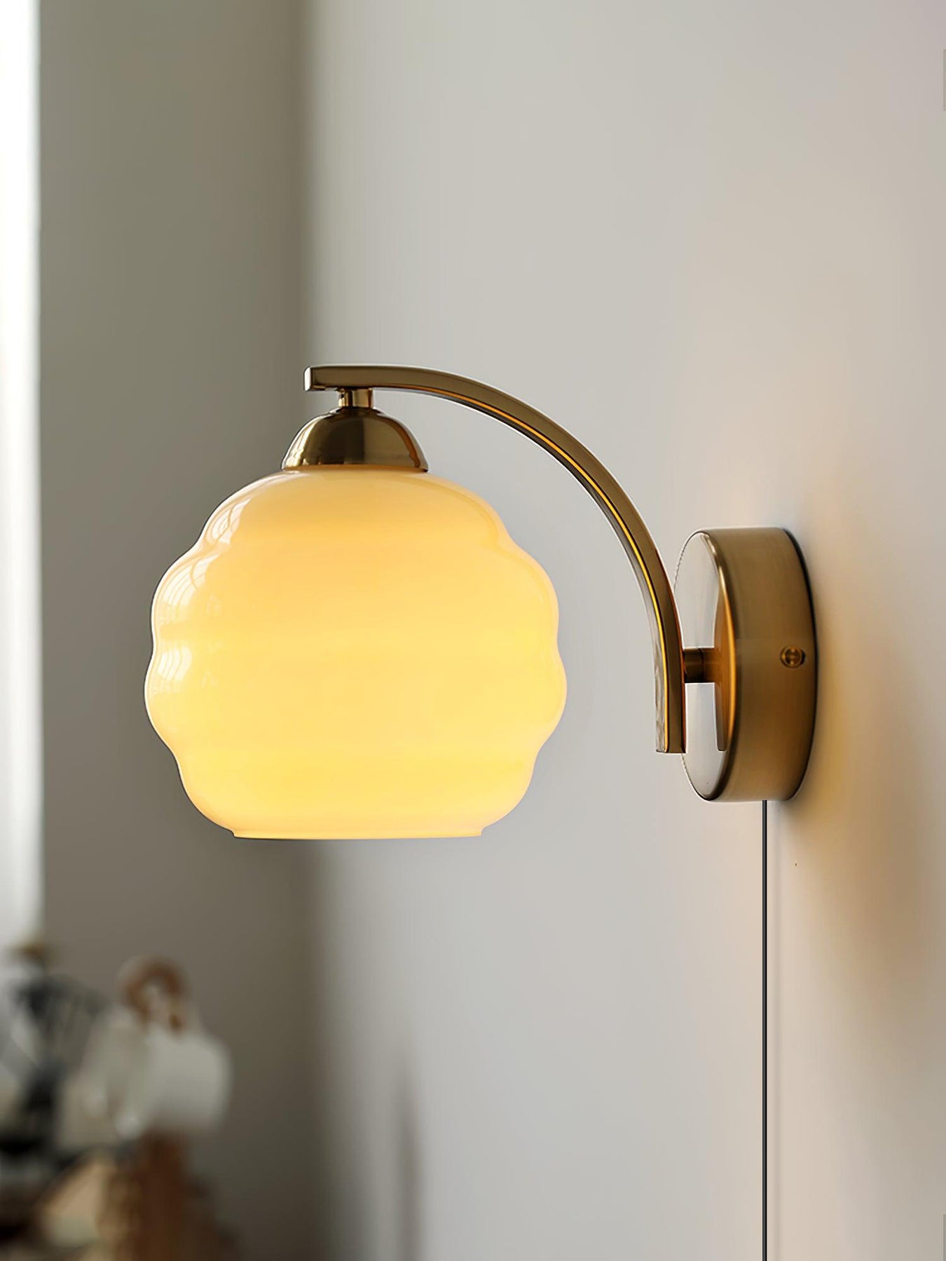 Art Deco Plug-in Wall Lamp – Vakkerlight
