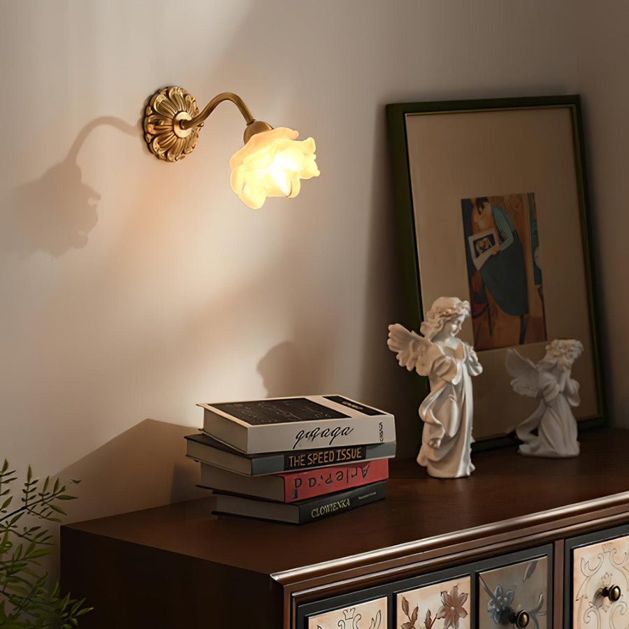 Brass Rose Wall Light – Vakkerlight