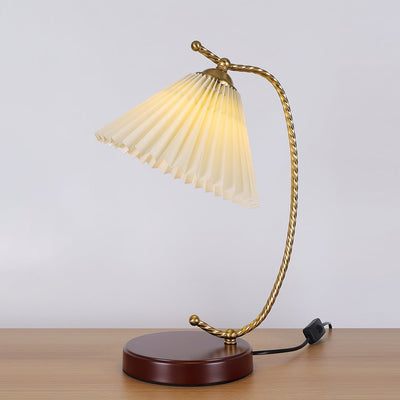 Dotty Table Lamp – Vakkerlight
