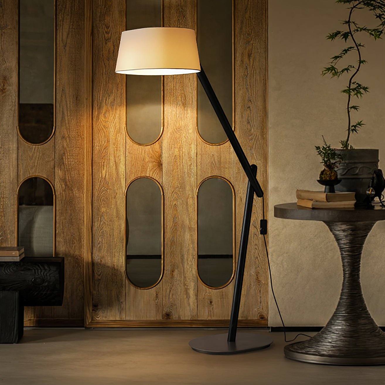 Lean Pivot Floor Lamp – Vakkerlight