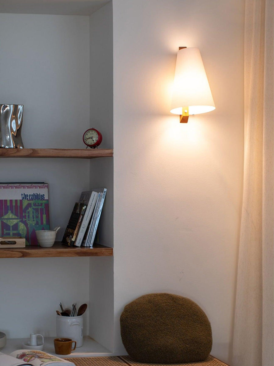 Lupe Wall Lamp – Vakkerlight