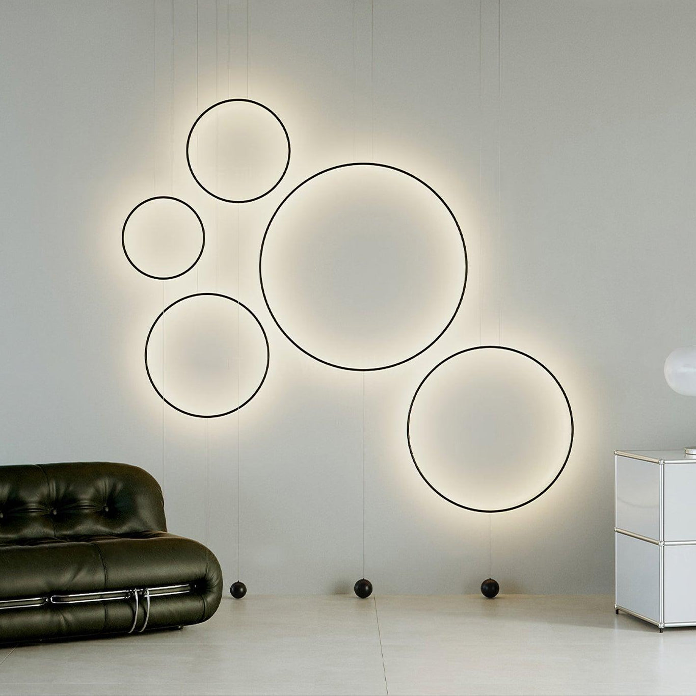 Nightfall Circle Pendant Light – Vakkerlight