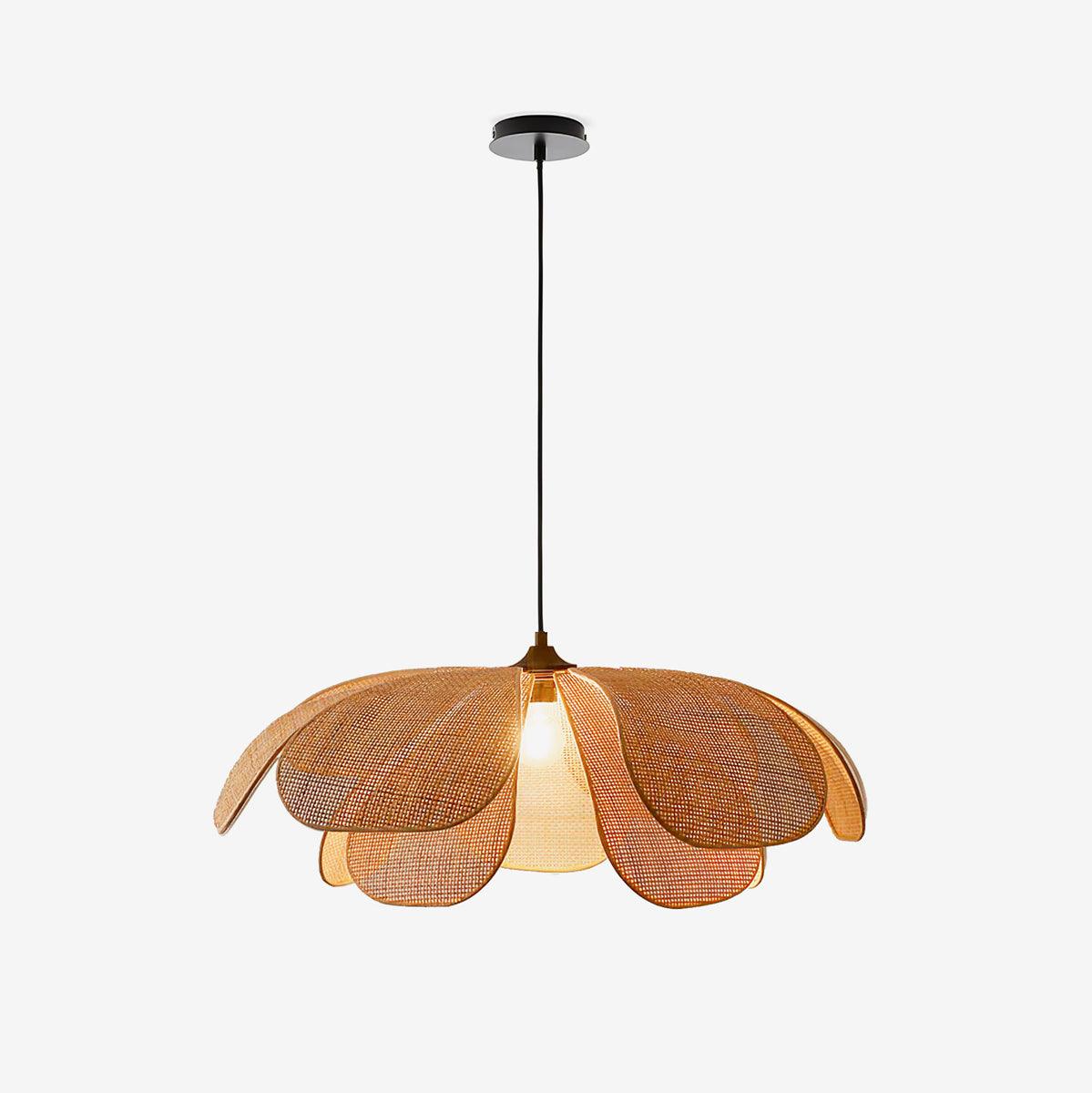 Rattan Petal Pendant Lamp – Vakkerlight