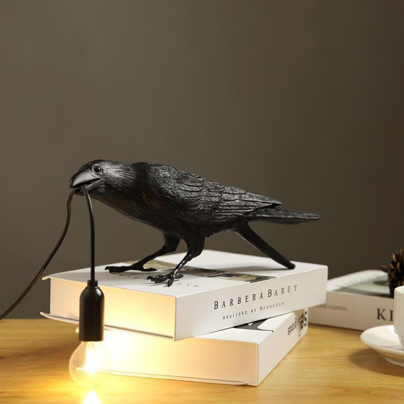 Raven Resin Table Lamp – Vakkerlight