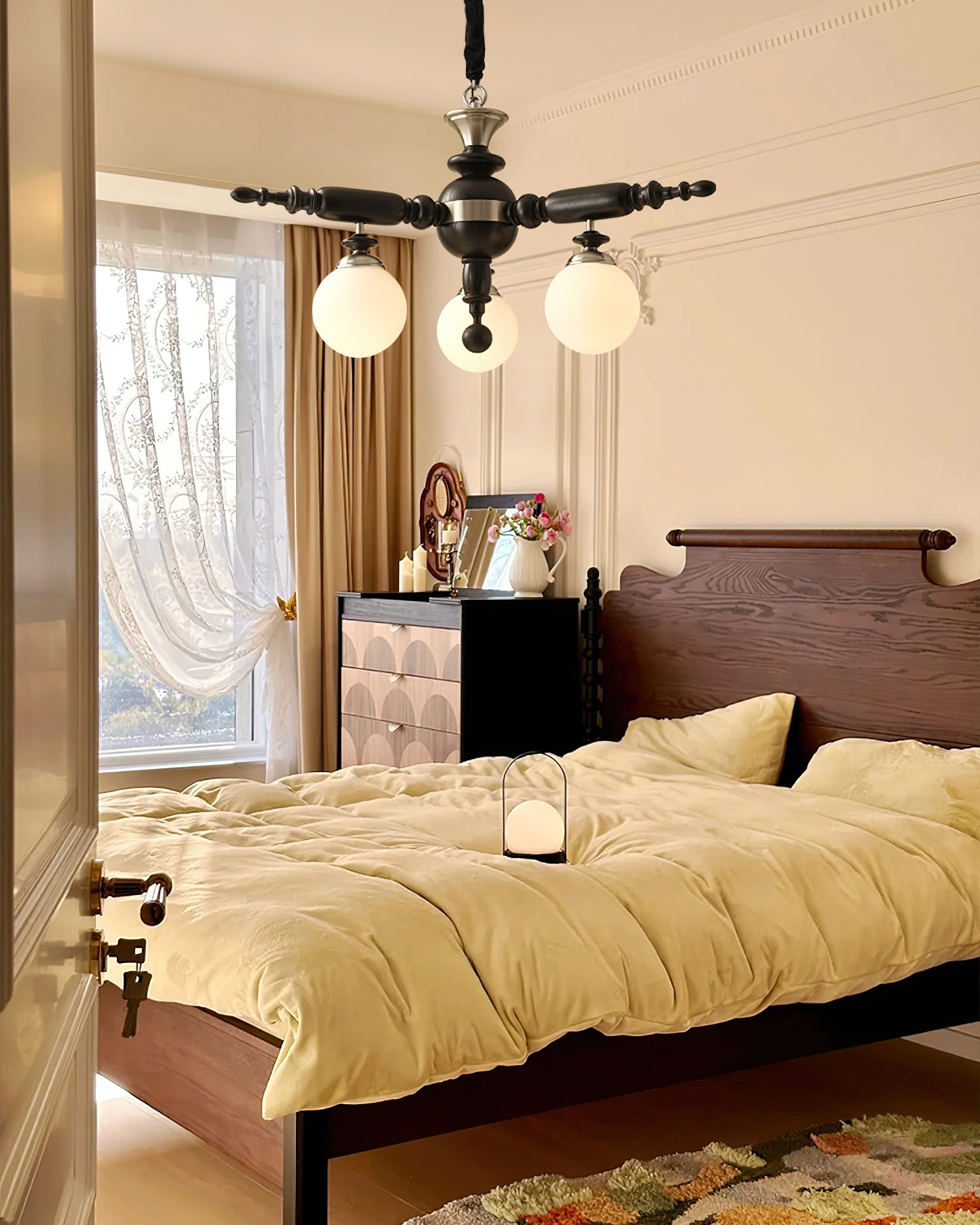 Rotating Stick Chandelier – Vakkerlight
