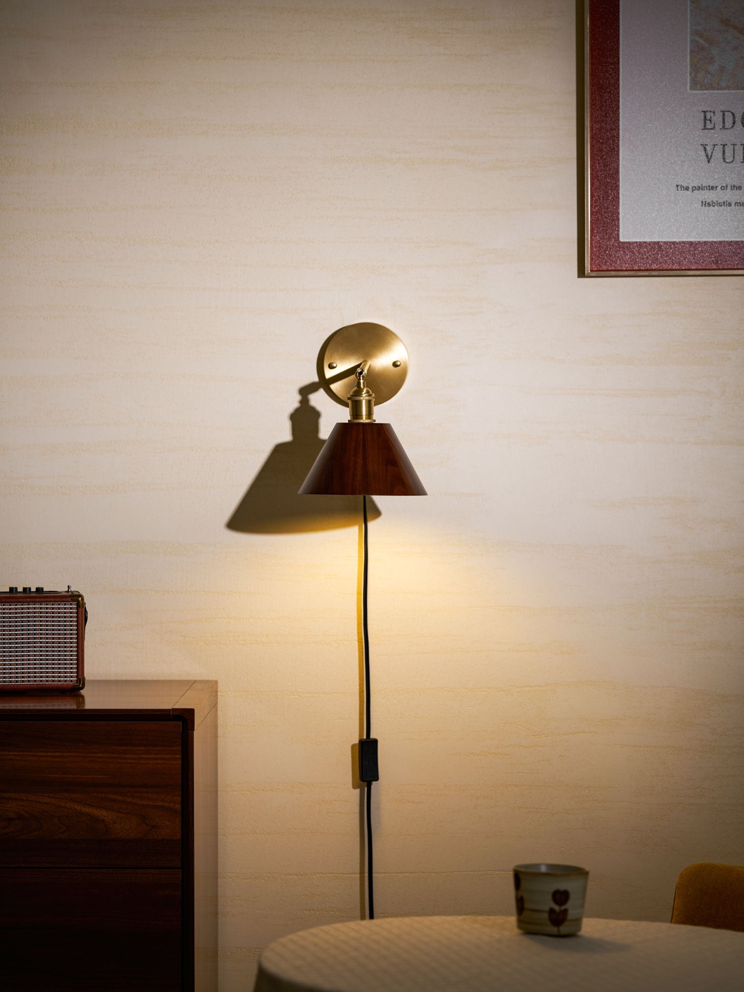 Vintage Wood Plug-in Wall Lamp – Vakkerlight