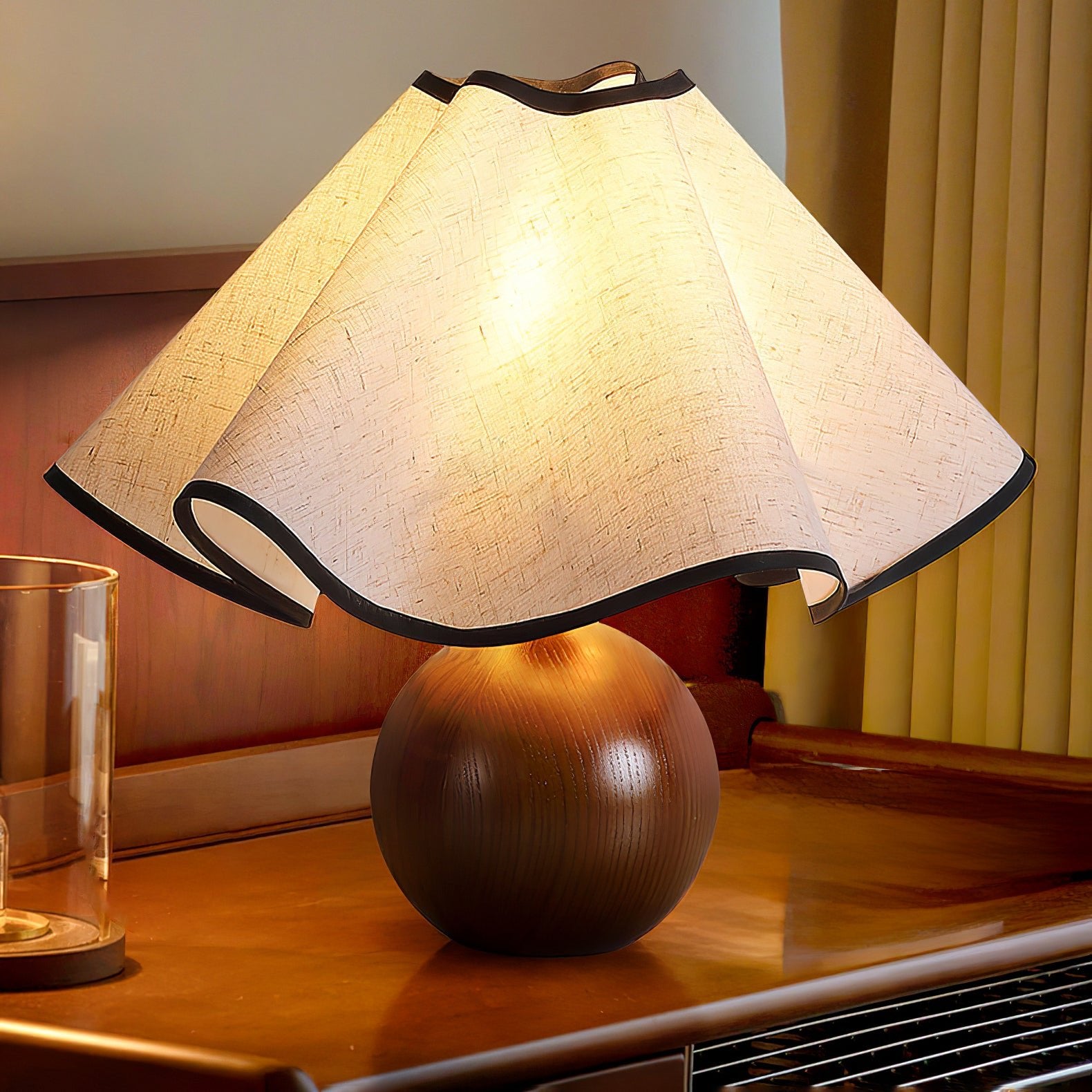 Wavecrest Table Lamp – Vakkerlight