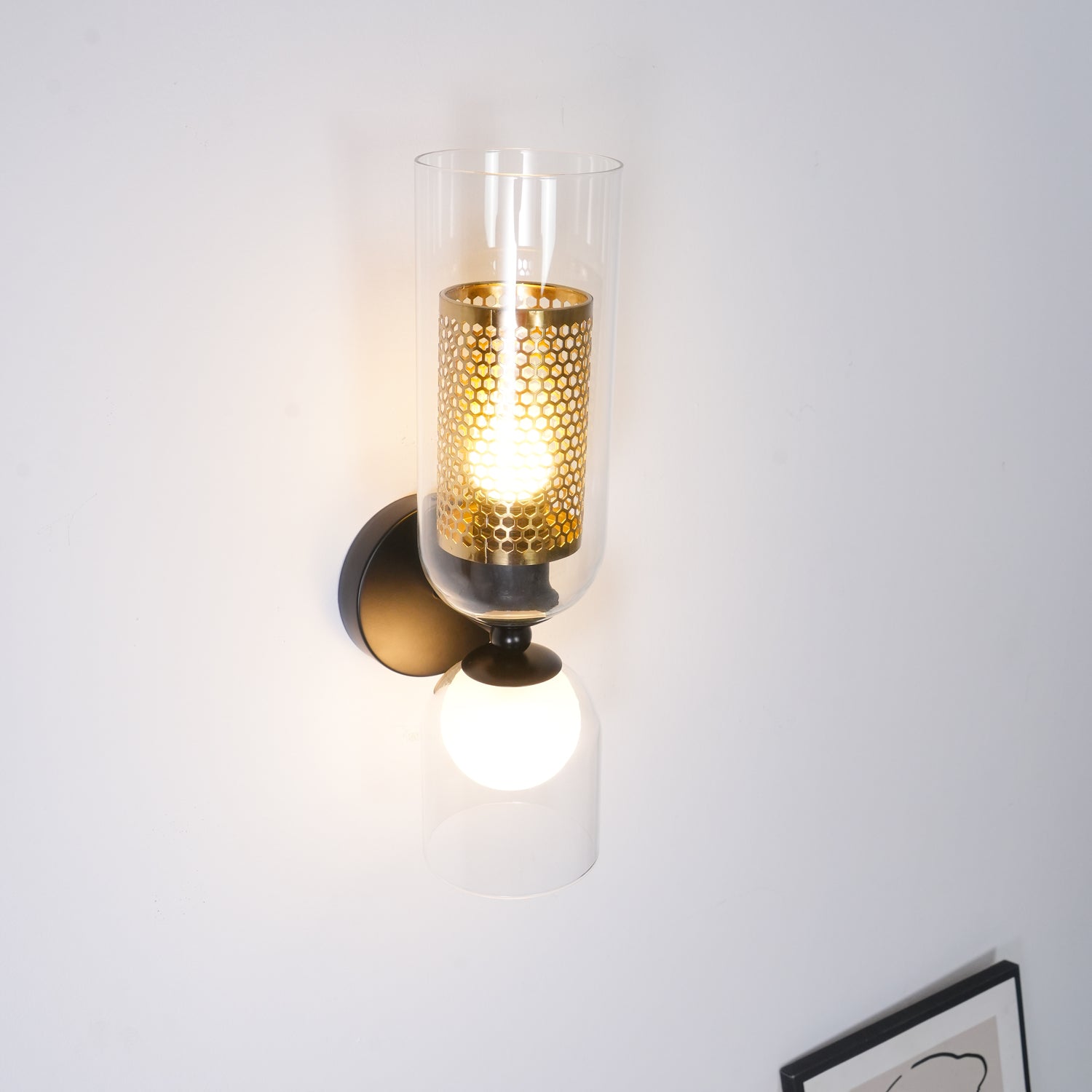 Zachary Wall Lamp – Vakkerlight