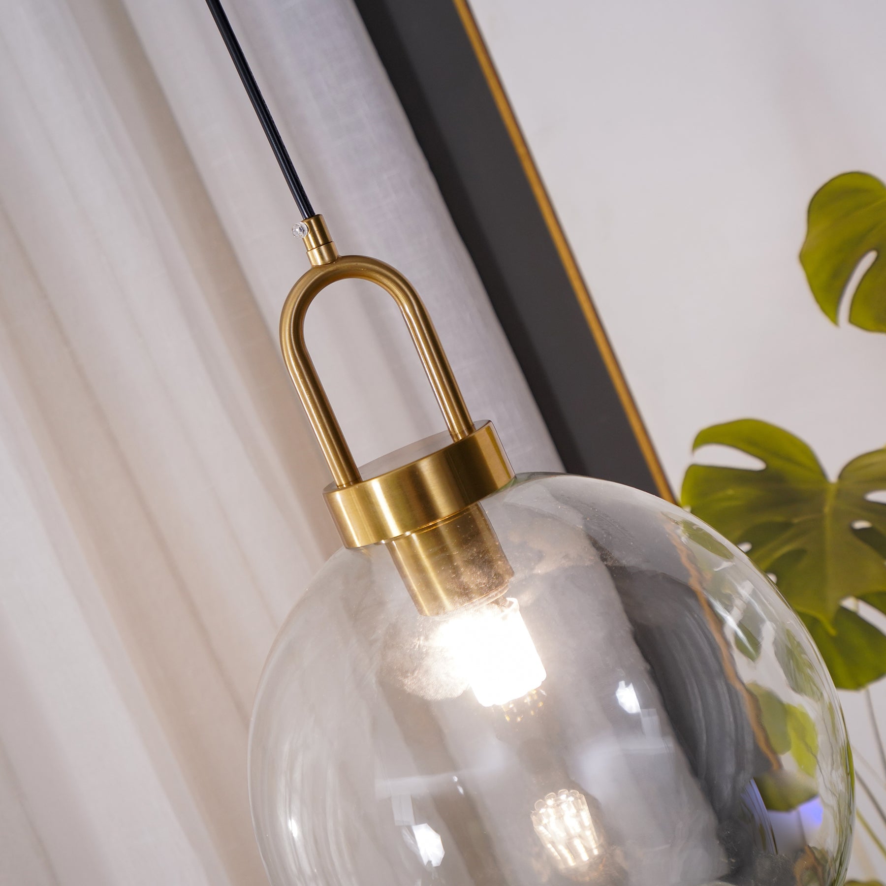 Pendulum Glass Pendant Lamp – Vakkerlight