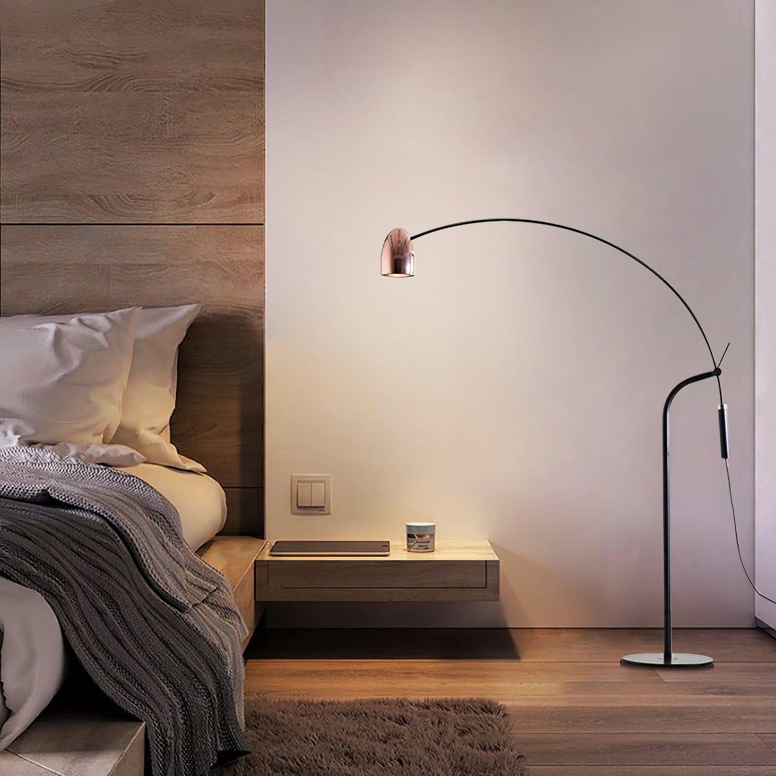 Hercules Floor Lamp – Vakkerlight