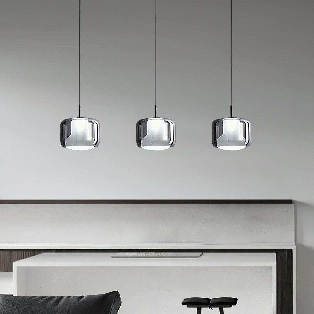 Titan Glass Pendant Lamp – Vakkerlight